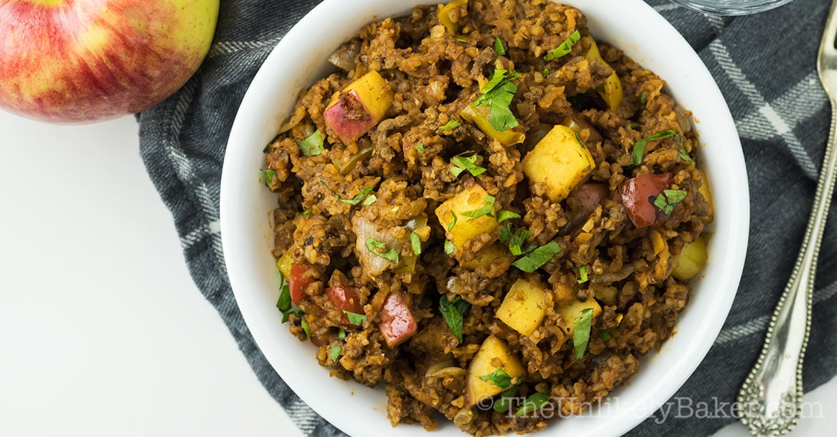 Apple Bulgur Pilaf with Turkey and Walnuts