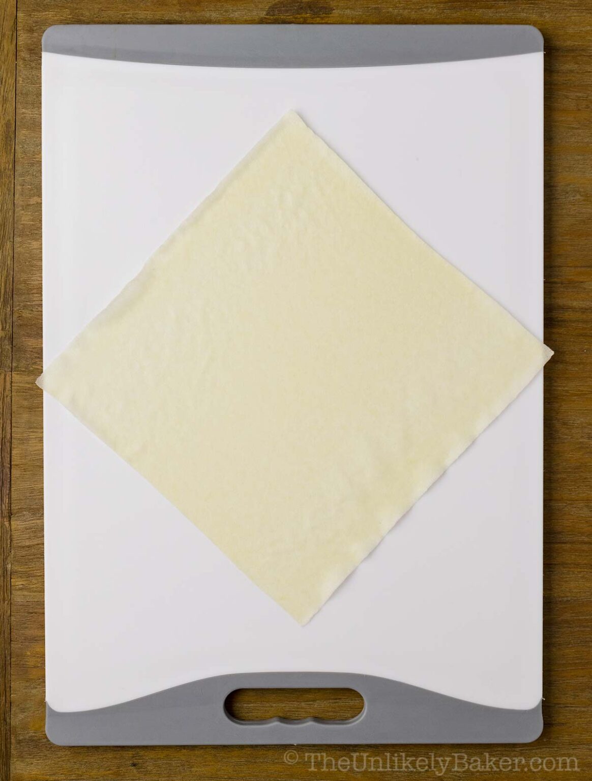 Turon (Filipino Banana Lumpia)