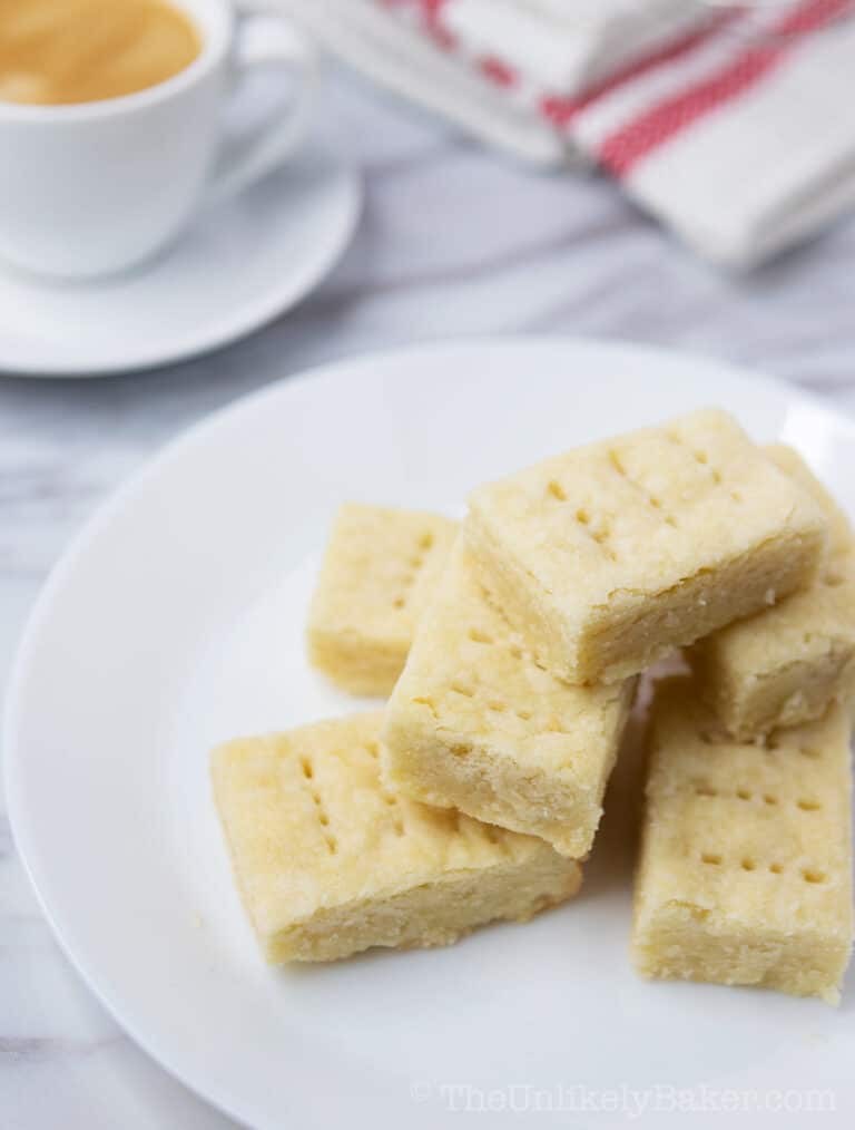 Buttery Shortbread Cookies - Easy No-Fail Recipe