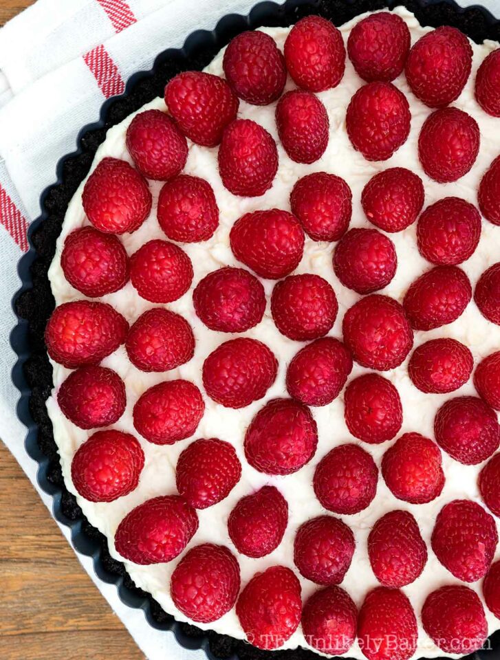 White Chocolate Tart with Raspberry and Mascarpone (No Bake) - The ...