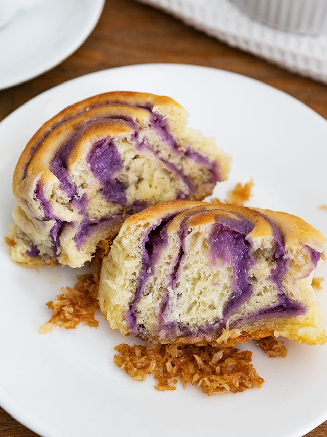 Ube Bread Rolls